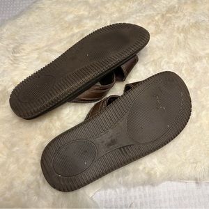 Grenson | Shoes | Grendene Arkansas Razorbacks Brown Leather Slides ...